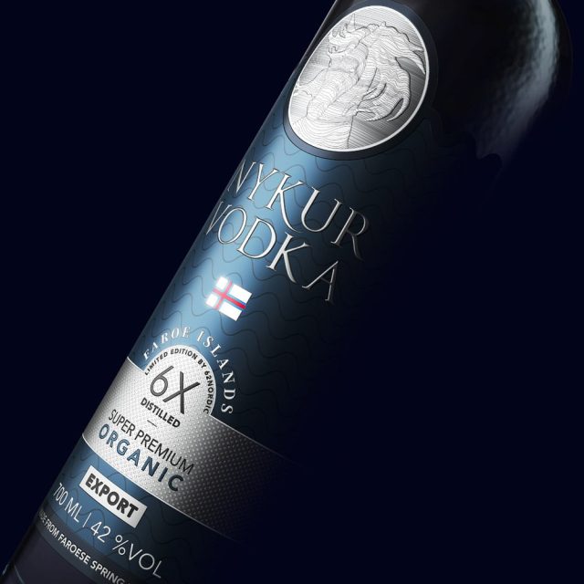 Nykur Vodka er fyldt med rå færøsk mytologi